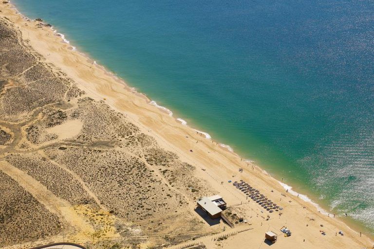 Albufeira has 18 golden beaches! - 3HB Hotels